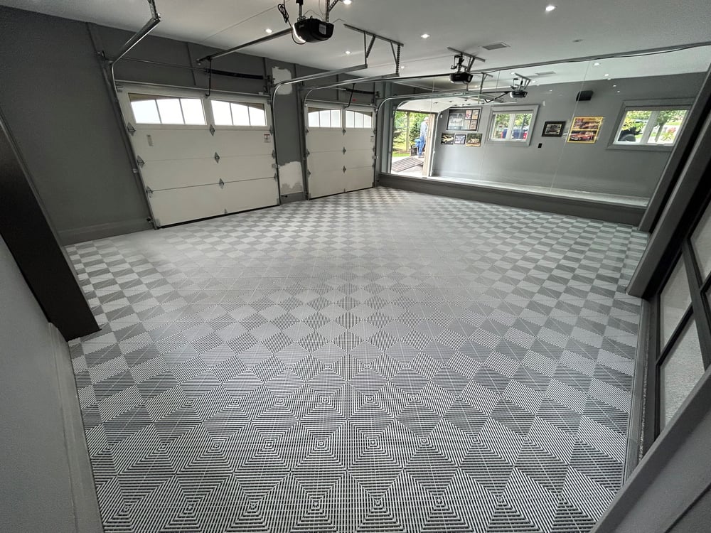 Tiling Garage Floor, Interlocking PVC Floor Tiles