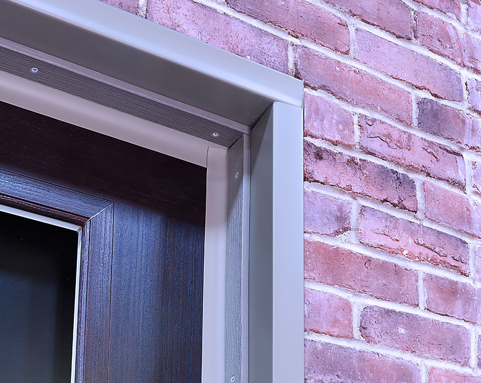 7 Great Reasons To Add Aluminum Capping Around Your Garage Door