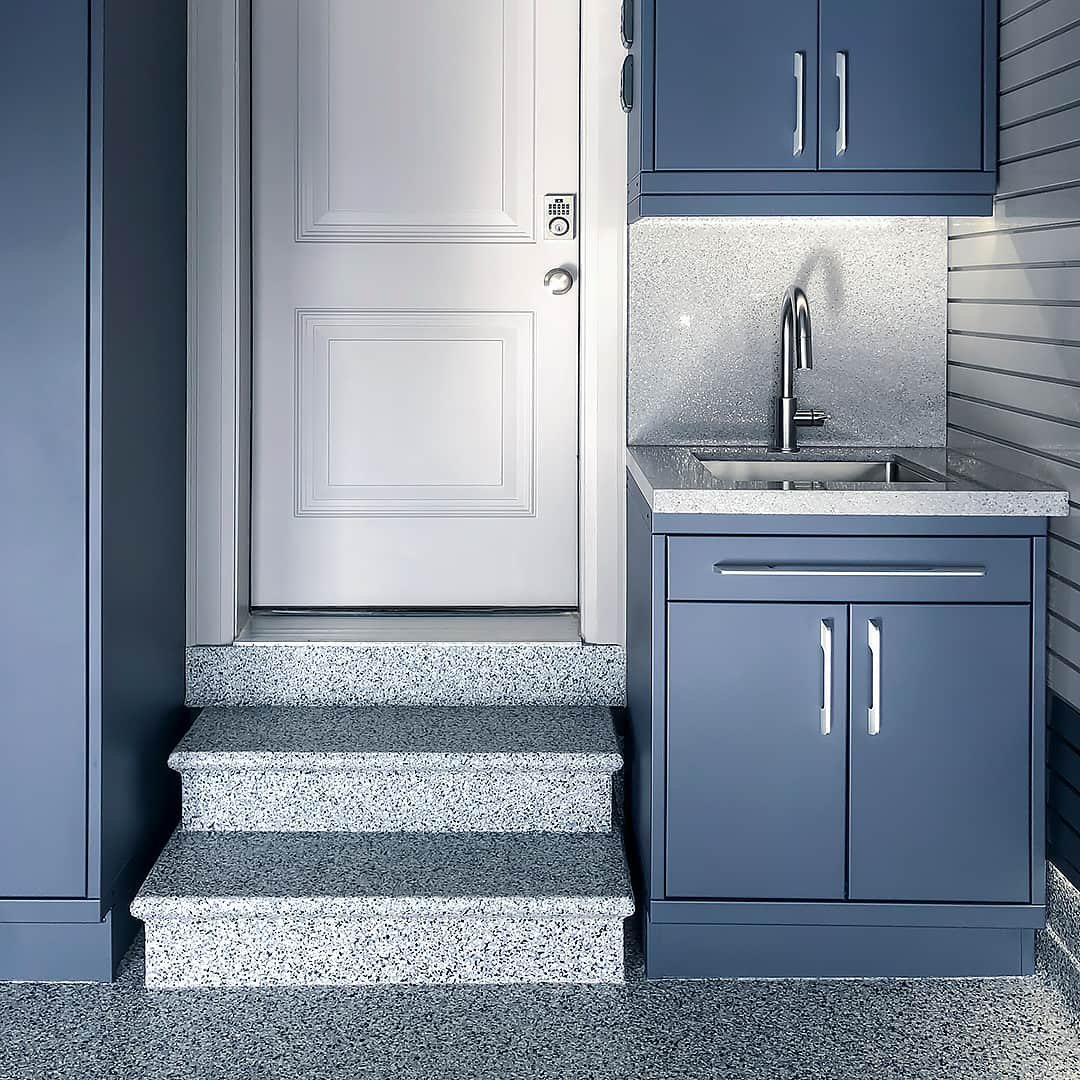 Garage Mudroom Storage Ideas for a Great Home Entrance