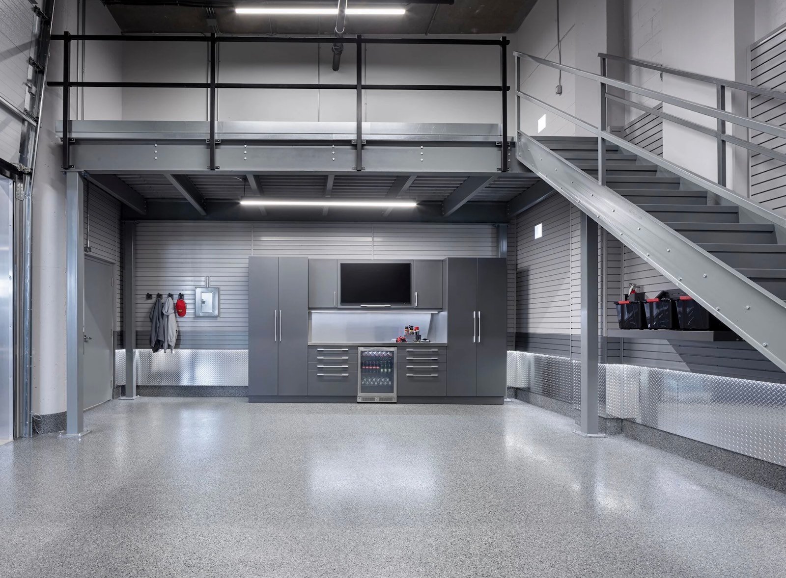 Luxury Garage Cabinets: 7 Ways They’ll Transform Your Space
